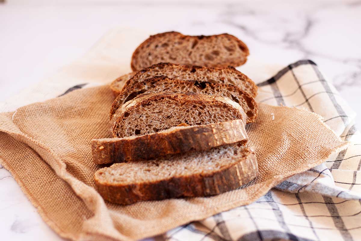 Descubre los beneficios del pan integral | Panadería Chapela